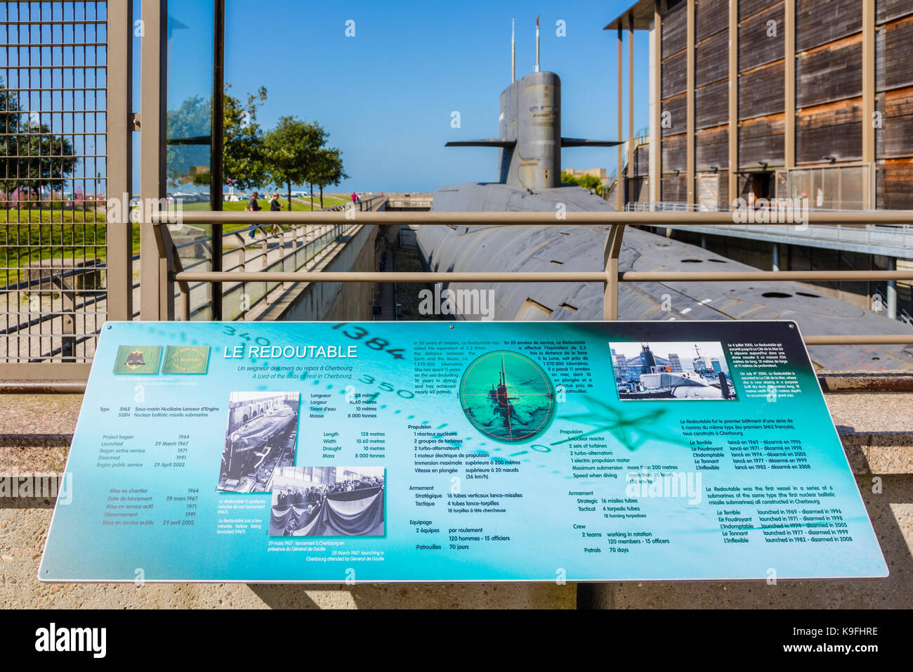 Le redoutable submarine hi-res stock photography and images - Alamy