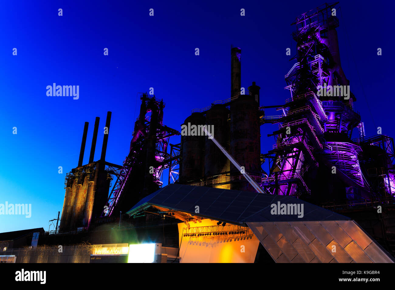 Bethlehem steel stacks turned into public entertainment area in ...