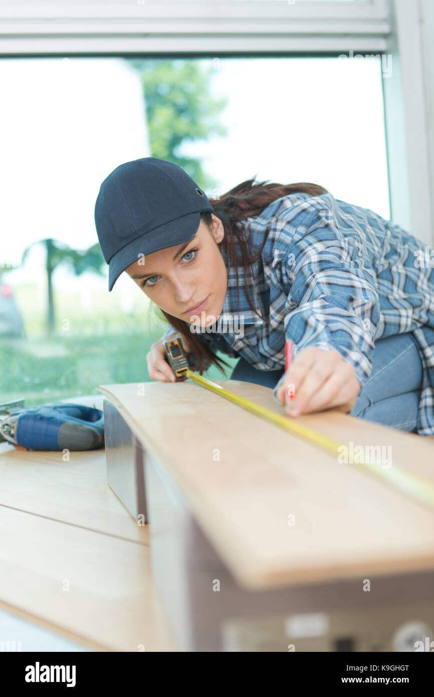 woman tile setter Stock Photo - Alamy