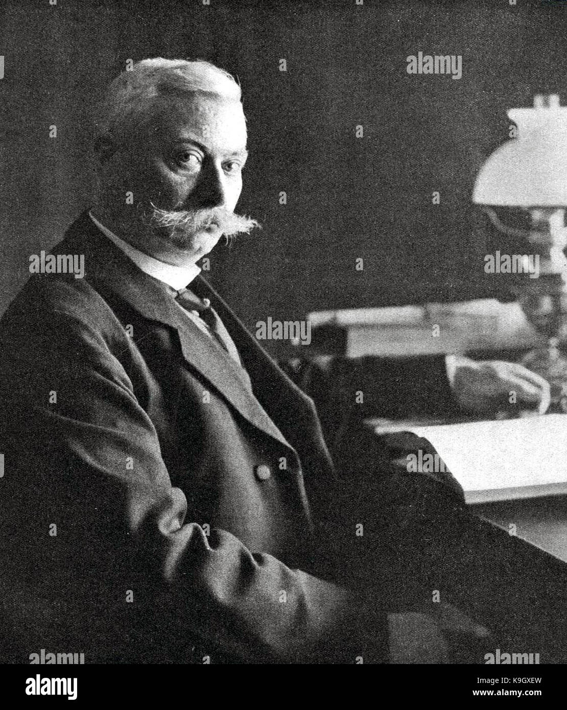 Prof W.K. Behrens, 1919 Stock Photo - Alamy