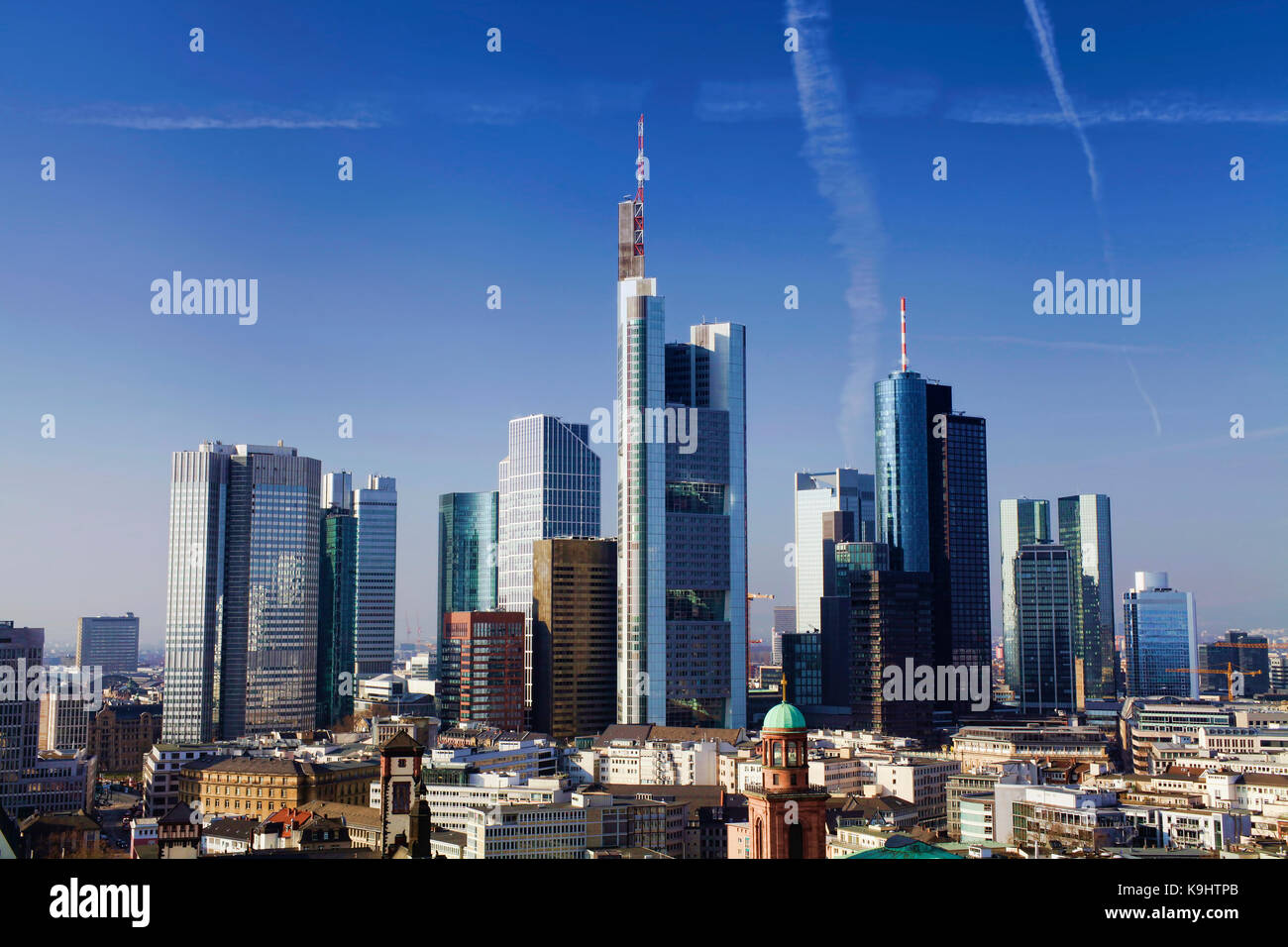 Frankfurt am main city skyline hi-res stock photography and images - Alamy