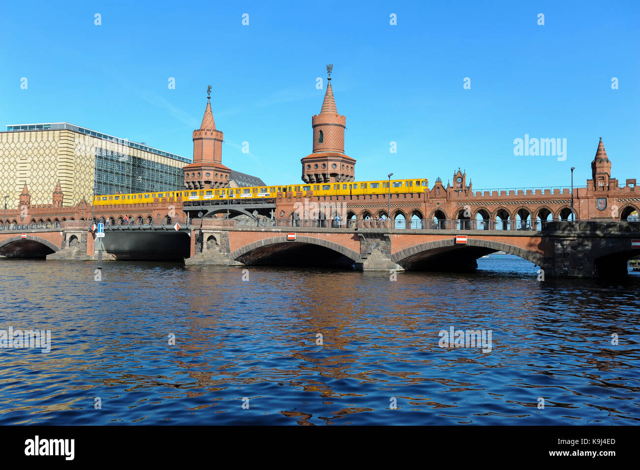 30.04.2011, Berlin, Germany, Europe - A view of the Oberbaum Bridge ...