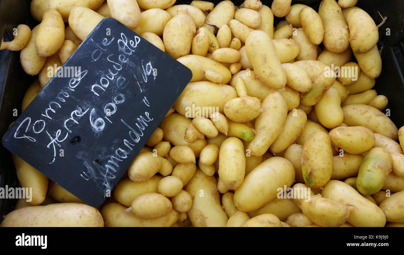 Potatoes for sale in vegetable market of Lyon in France. Marché Saint ...