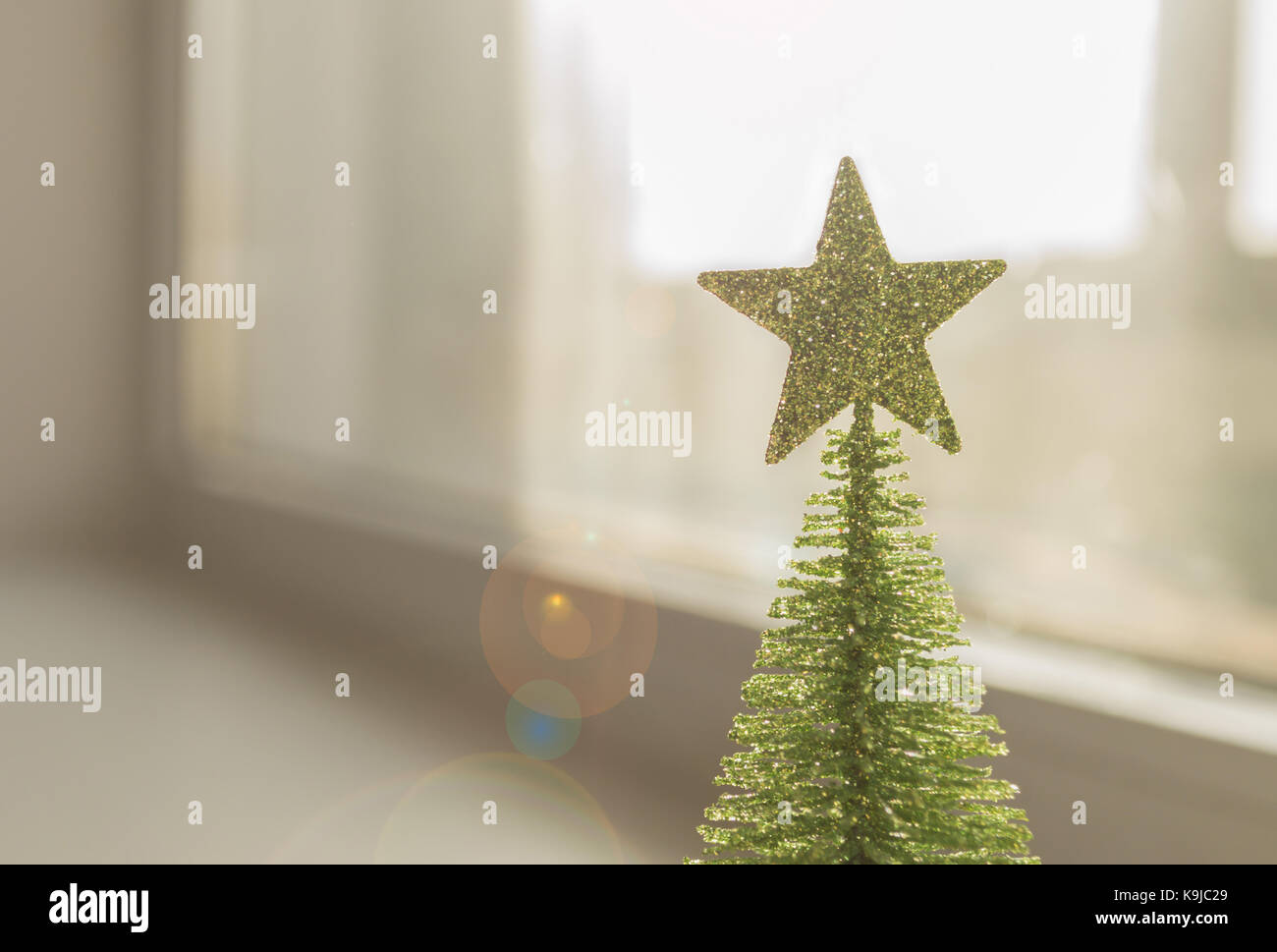 Christmas tree star Stock Photo - Alamy