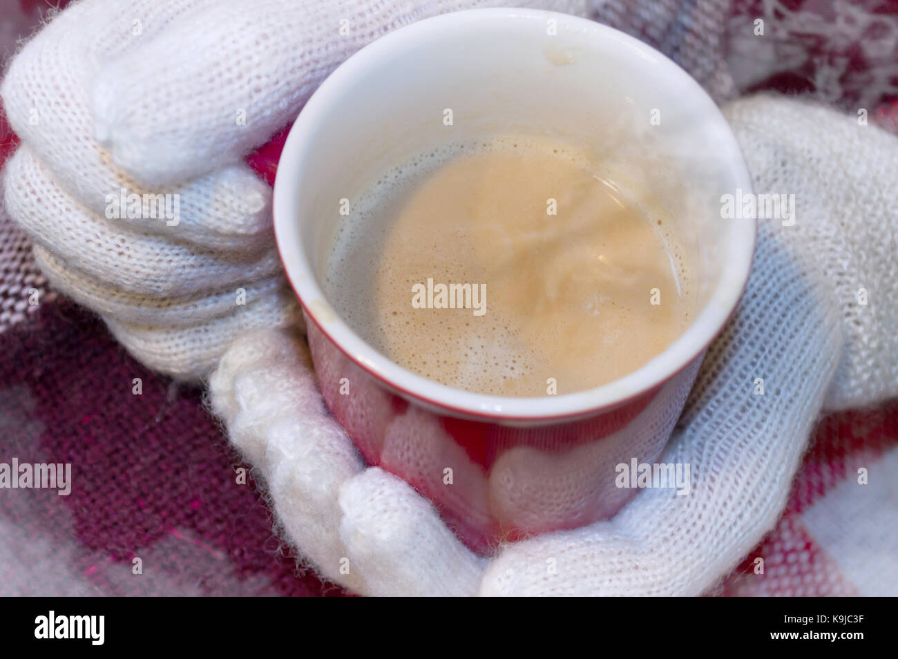 Red latte hi-res stock photography and images - Alamy