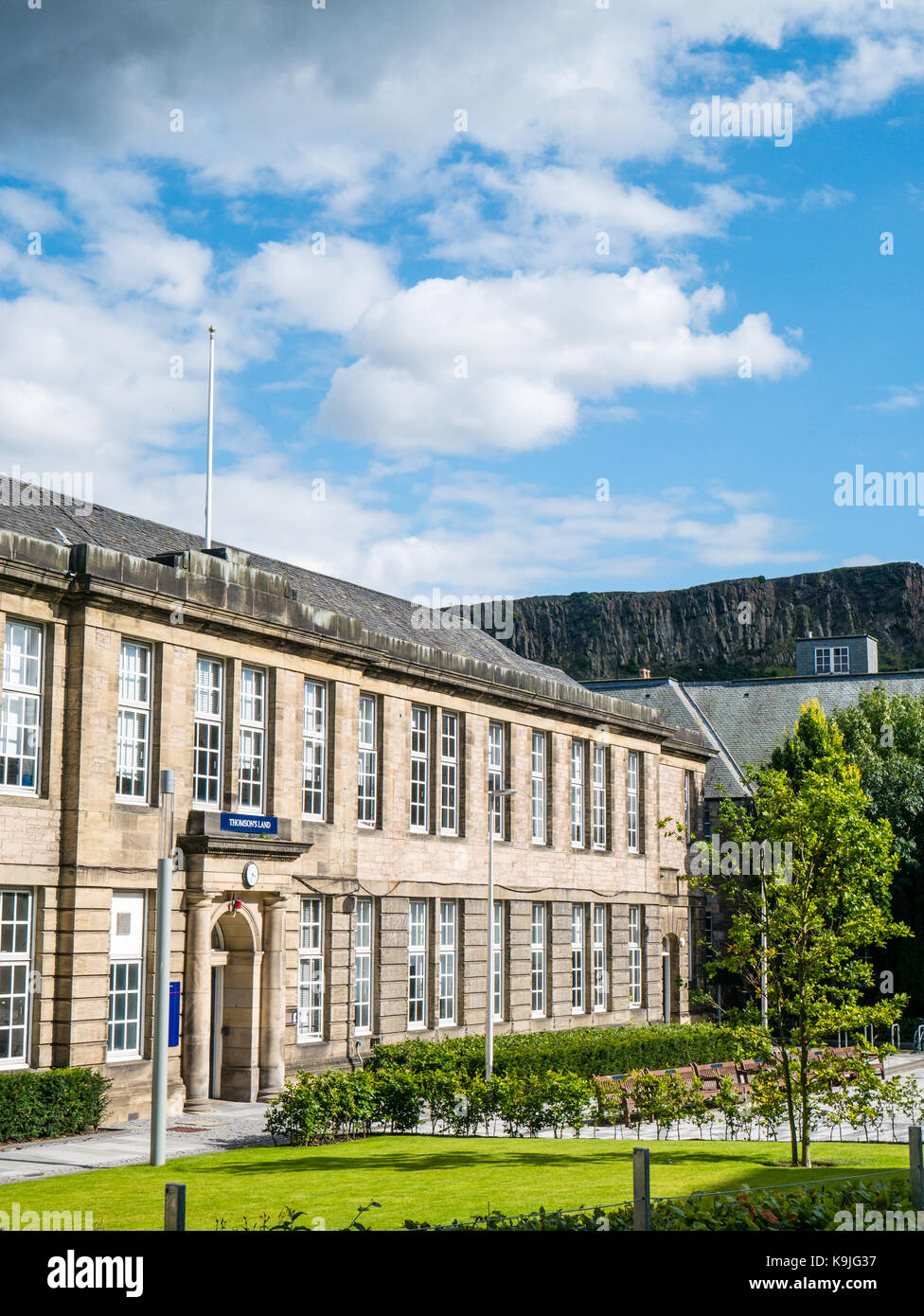 Edinburgh university old college hi-res stock photography and images ...