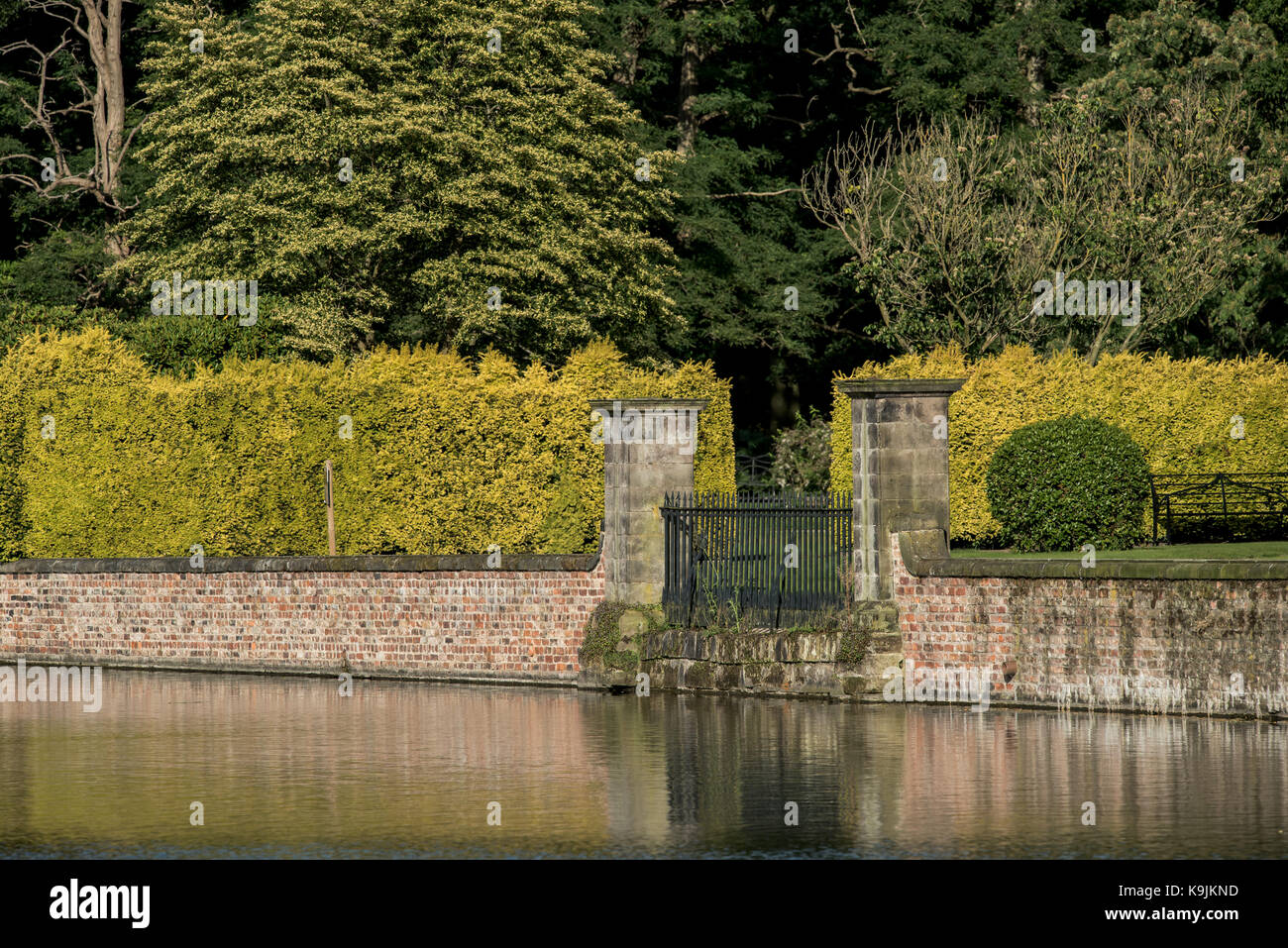 Altrincham and bowden gardens hi-res stock photography and images - Alamy