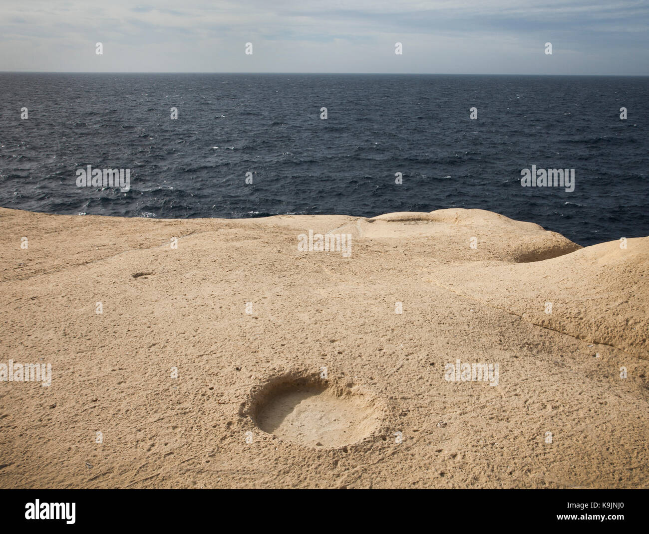 Limestone platform hi-res stock photography and images - Alamy