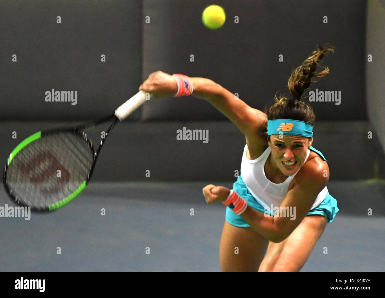 (170923) -- WUHAN, Sept. 23, 2017(Xinhua) -- Nicole Gibbs of the United ...