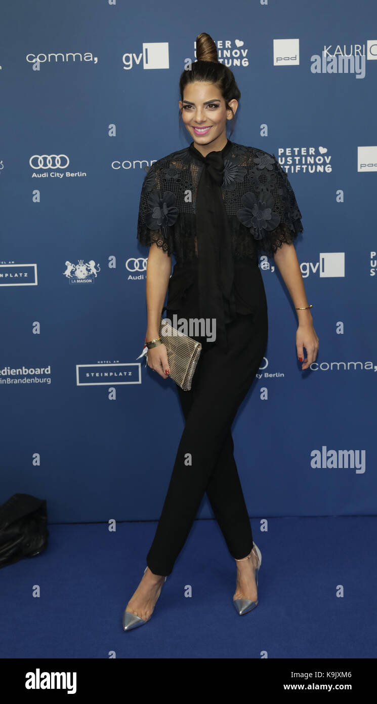 Berlin, Germany. 22nd Sep, 2017. Lilli Hollunder arrives for the German ...