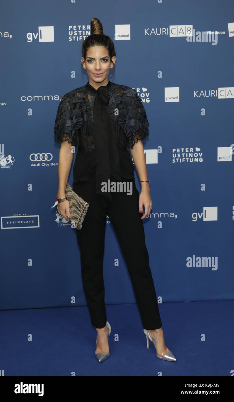 Berlin, Germany. 22nd Sep, 2017. Lilli Hollunder arrives for the German ...