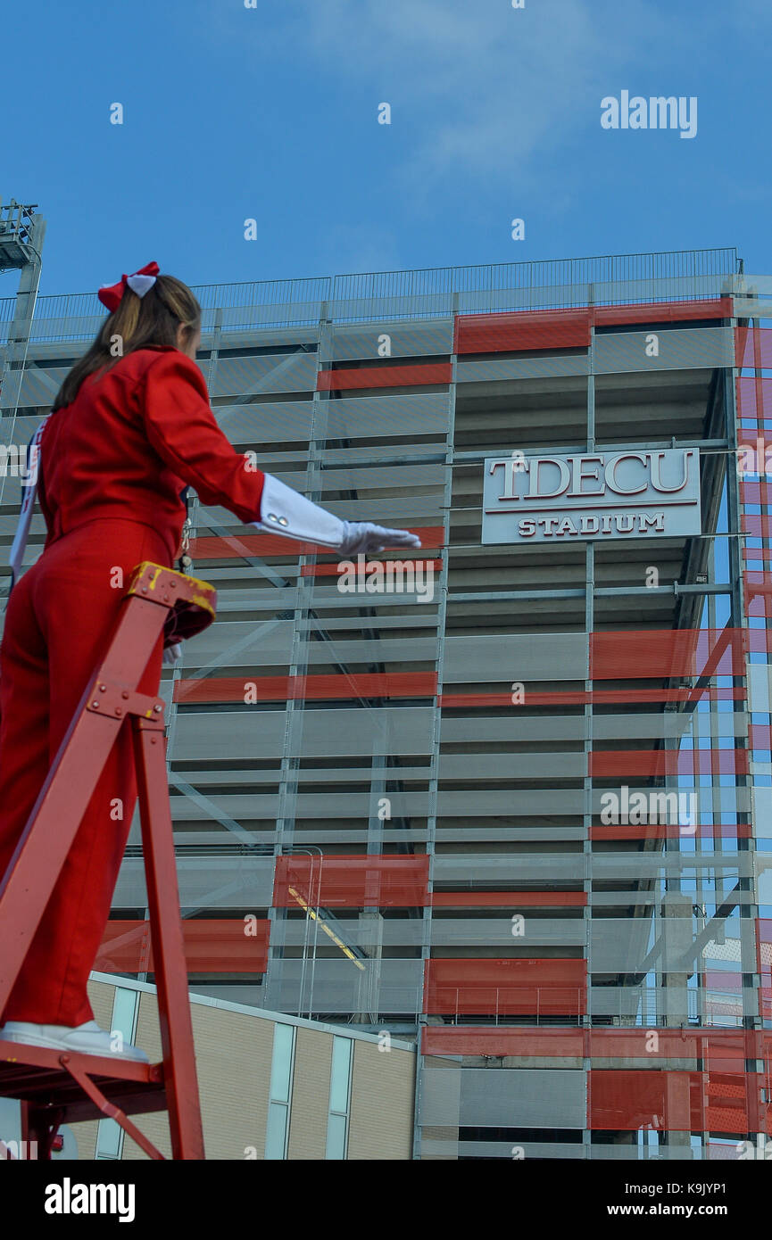 Houston, TX, USA. 23rd Sep, 2017. The Cougar drum major leads the band ...