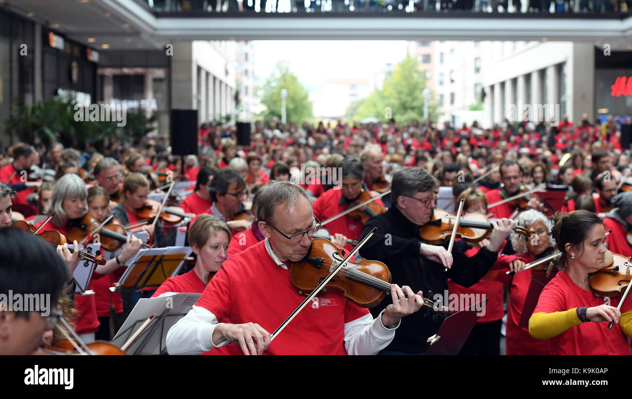 Berlin, Germany. 23rd Sep, 2017. The German Symphony Orchestra performs ...
