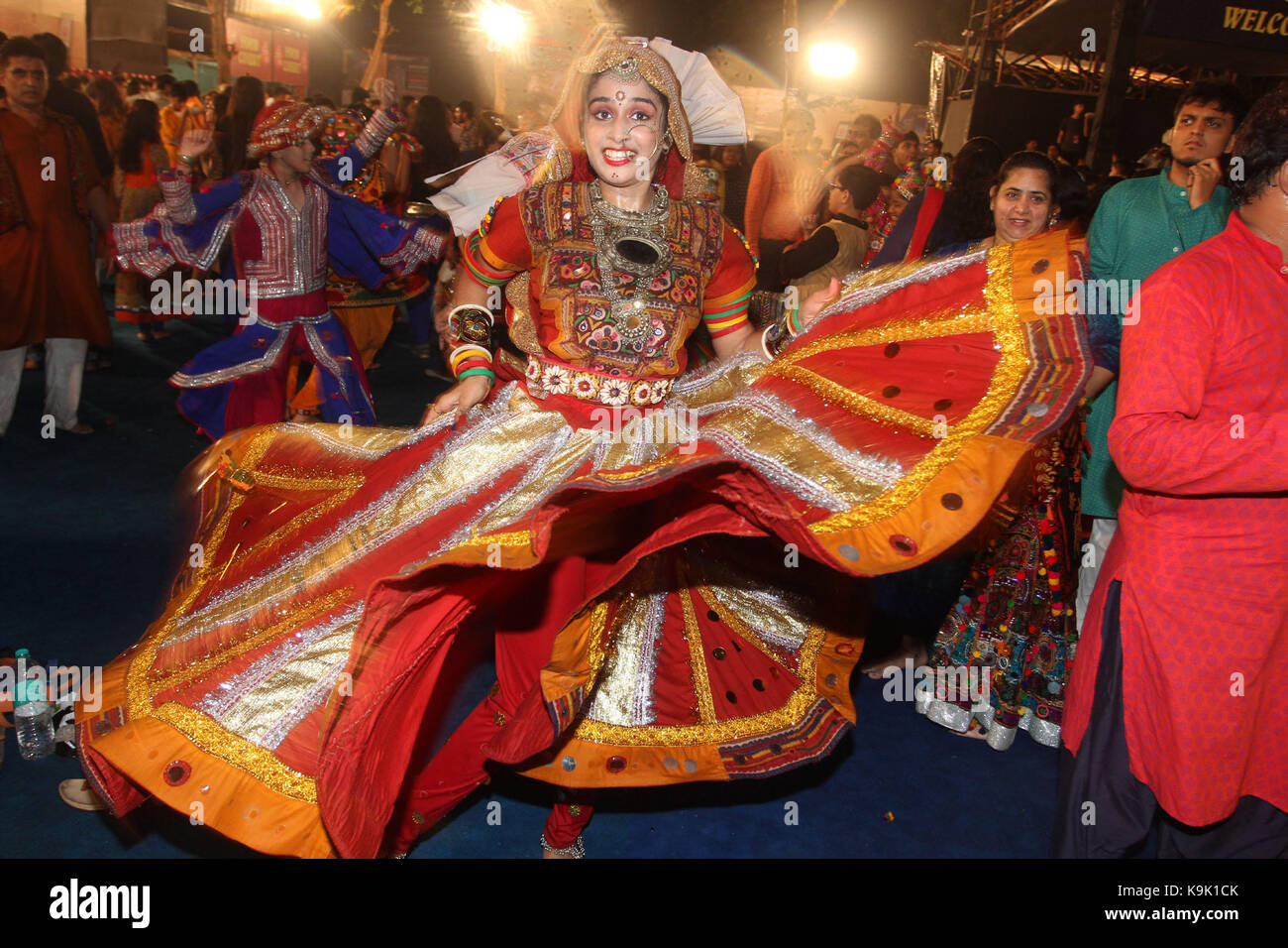 Mumbai, India. 22nd Sep, 2017. MUMBAI, INDIA - SEPTEMBER 22: Women ...