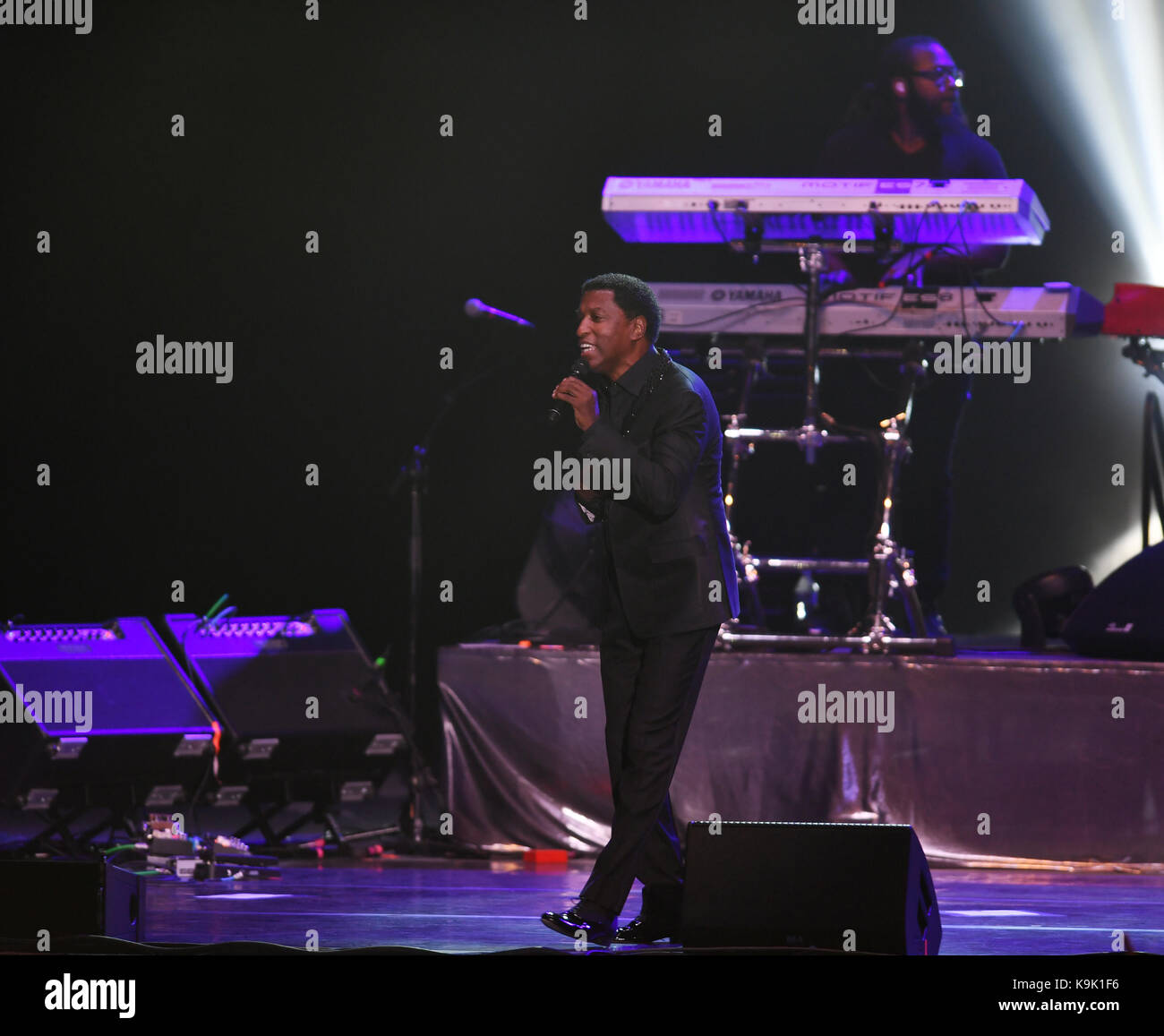 Kenneth babyface edmonds hi-res stock photography and images - Alamy