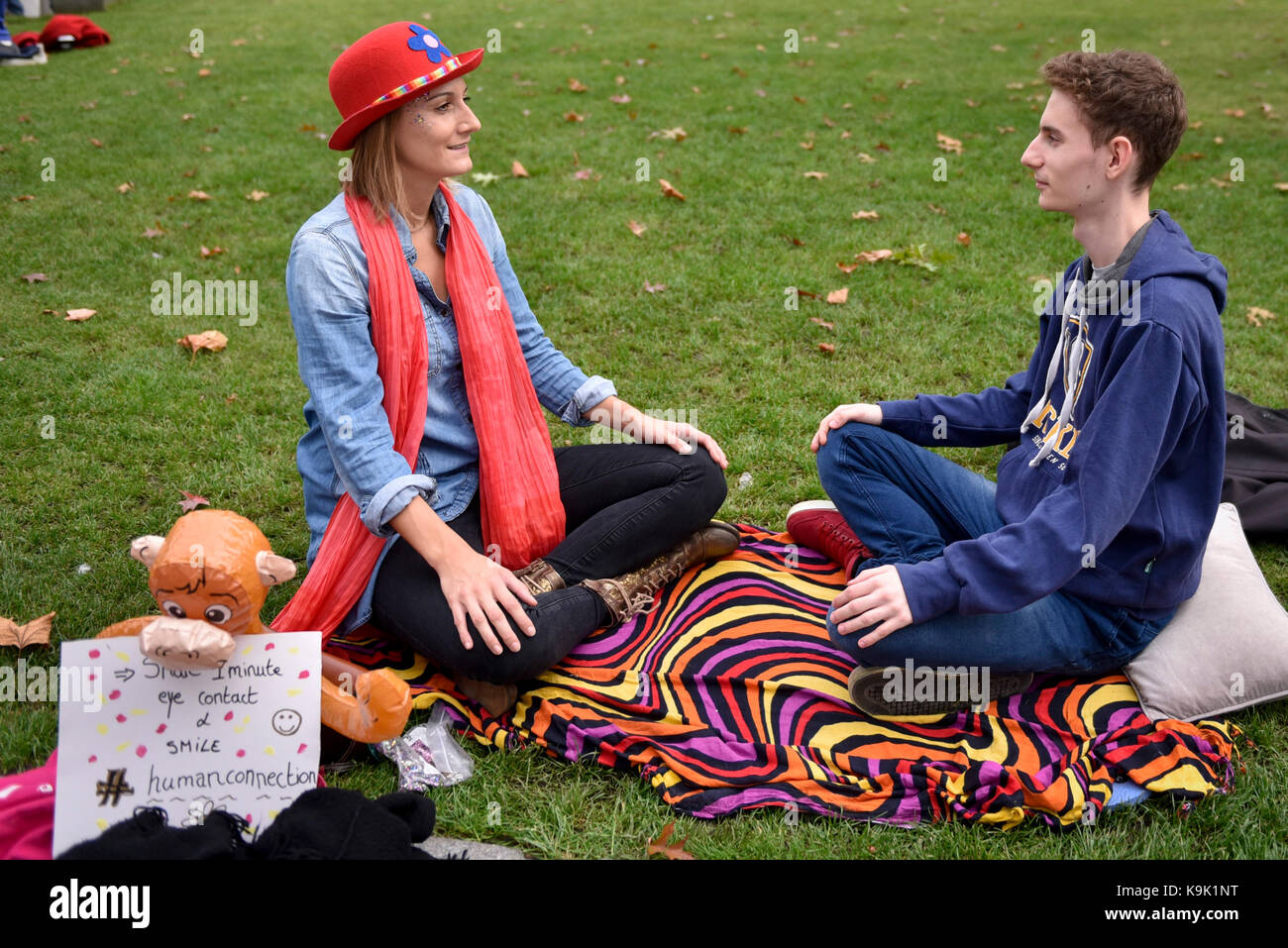 London, UK. 23rd Sep, 2017. People look at each other on Global Eye ...