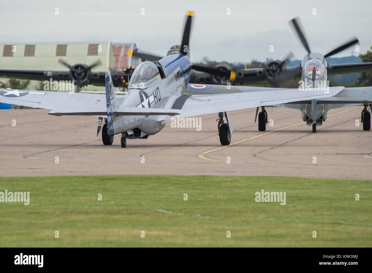 North american p51d mustang fighter hi-res stock photography and images ...