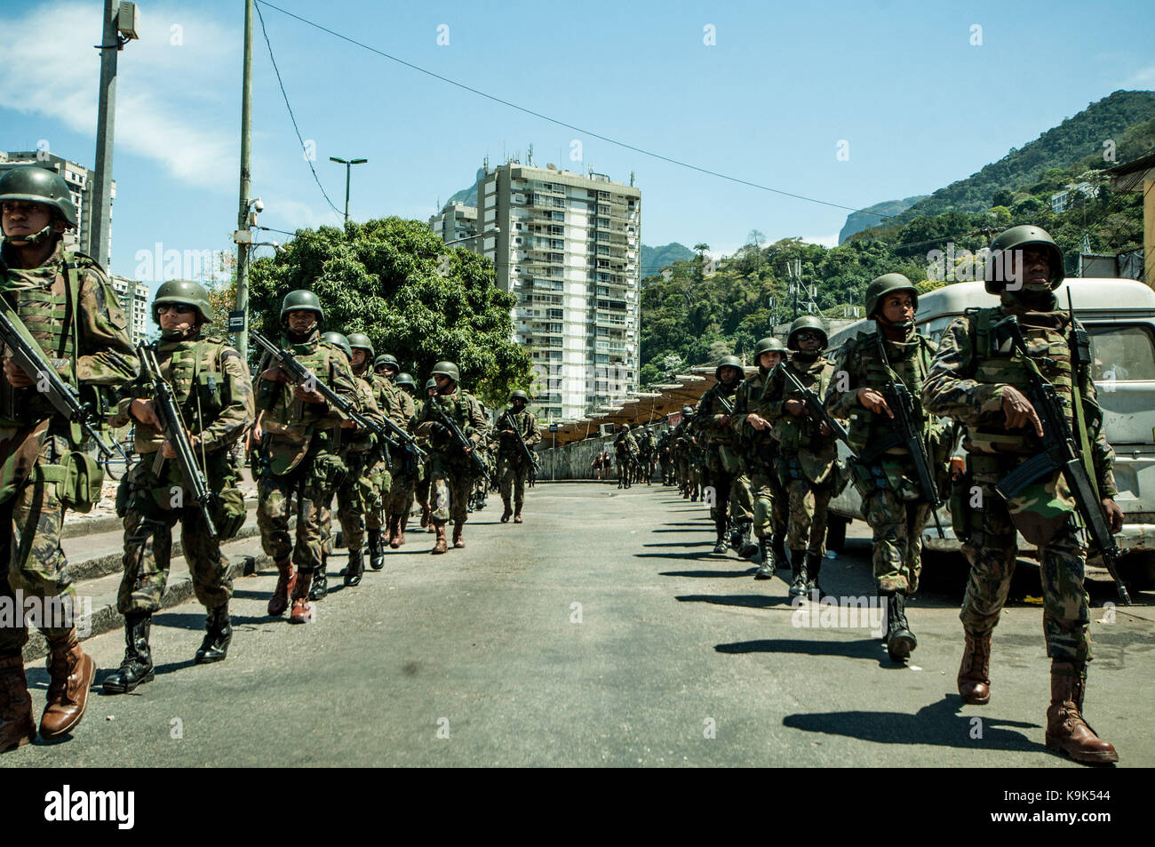 Rio De Janeiro, Brazil. 23rd Sep, 2017. Army was called by the Governor ...
