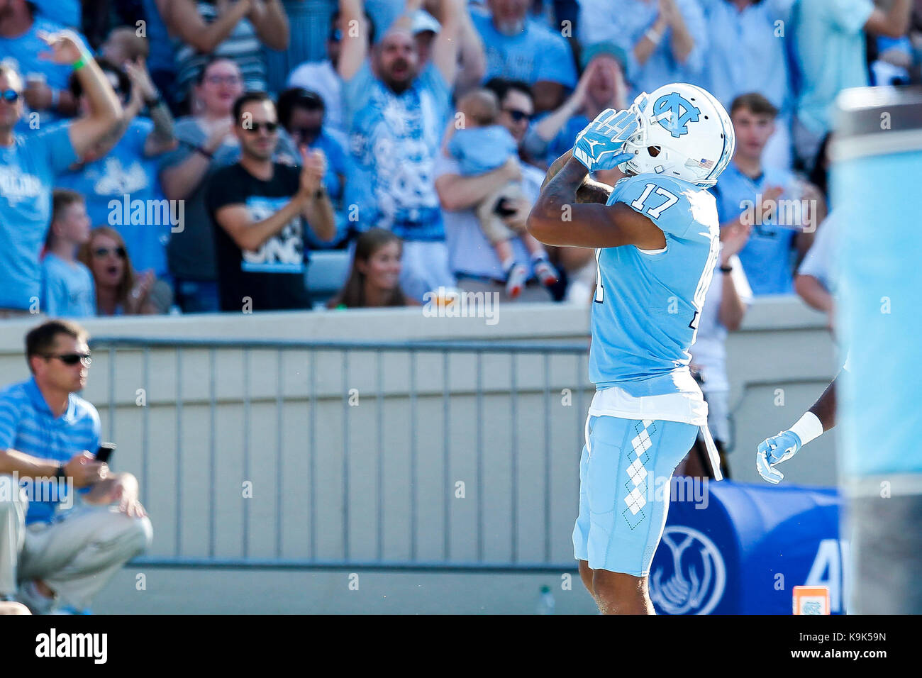 Chapel Hill, NC, USA. 23rd Sep, 2017. Anthony Ratliff-Williams (17) of ...
