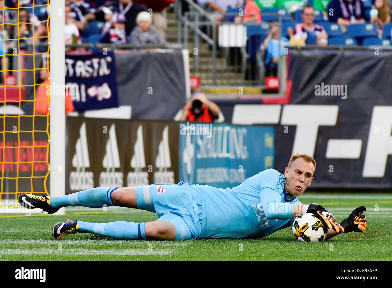 Foxborough Massachusetts, USA. 23rd Sep, 2017. New England Revolution ...