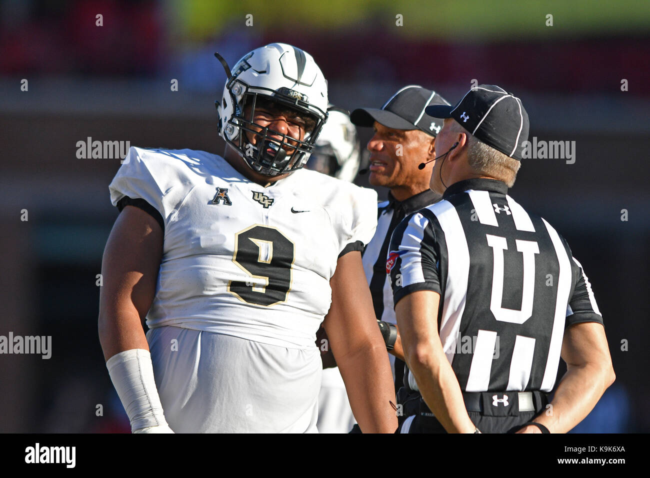 College Park, Maryland, USA. 23rd Sep, 2017. UCF Knights defensive ...
