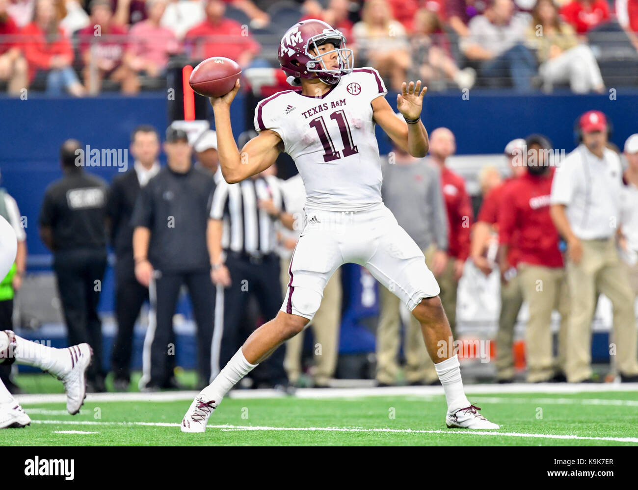 September 23, 2017: Texas A&M Aggies quarterback Kellen Mond #11 drops ...