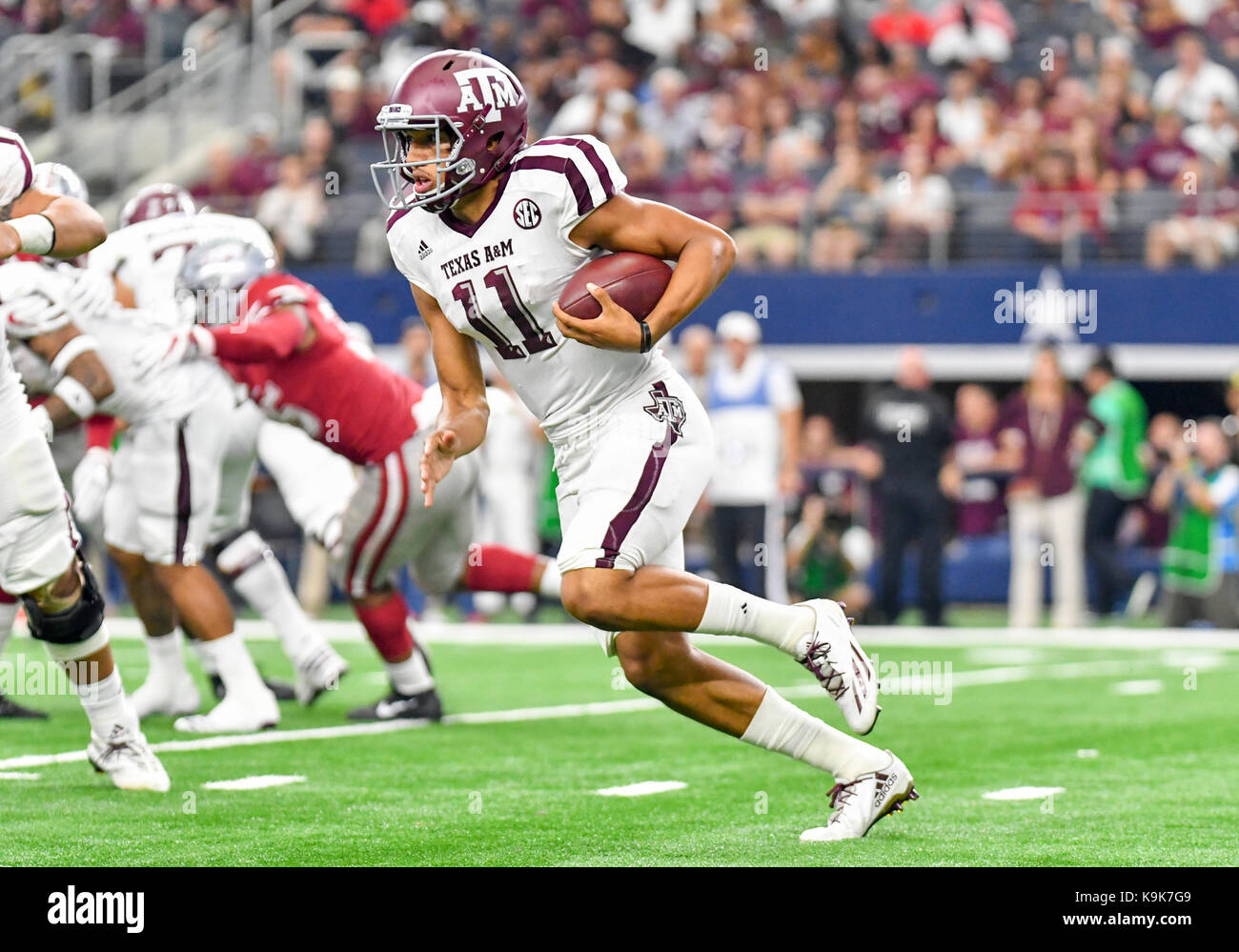 September 23, 2017: Texas A&M Aggies quarterback Kellen Mond #11 ...