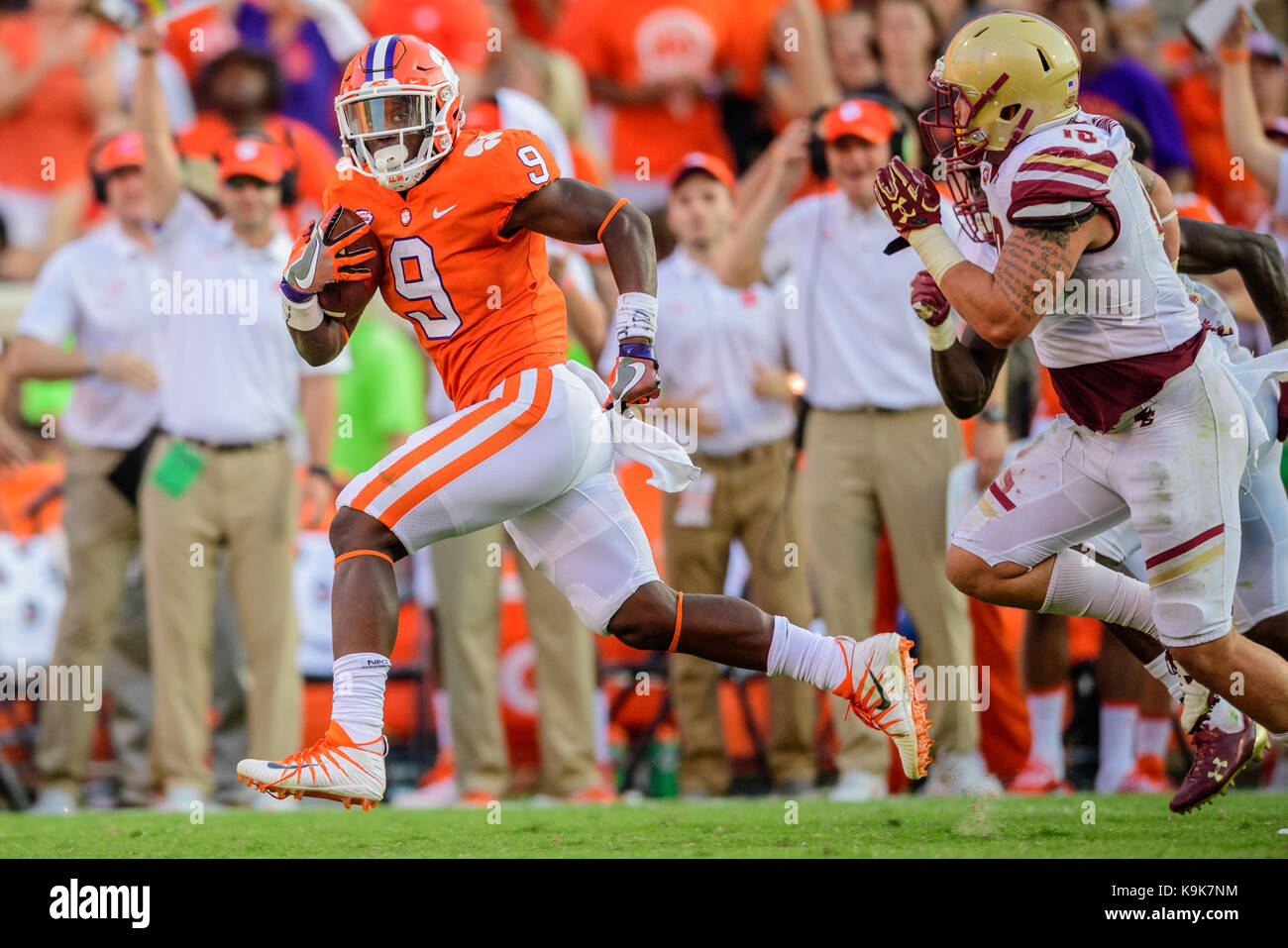 Travis etienne clemson hi-res stock photography and images - Alamy