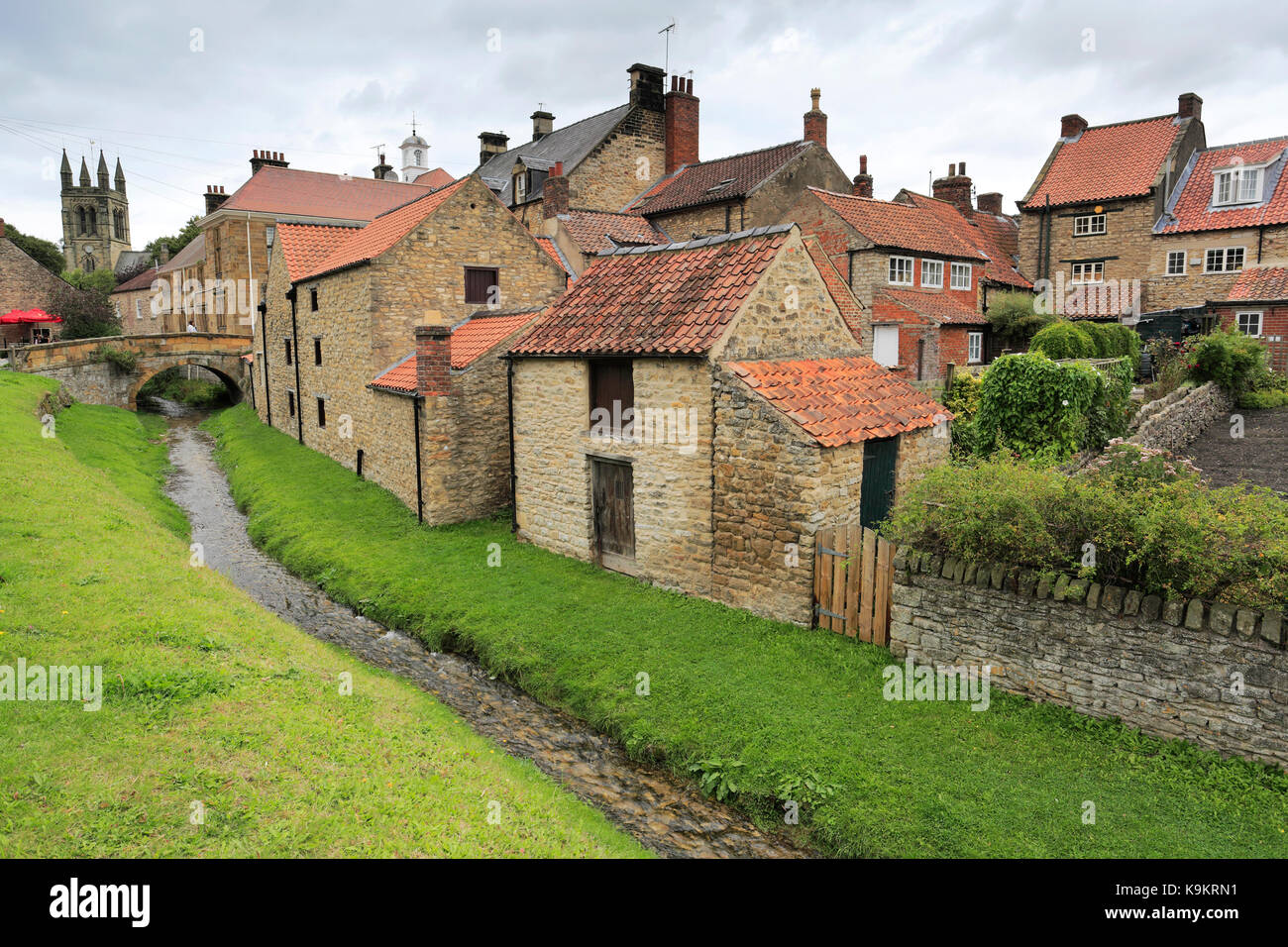 Traditional stone cottages, Helmsley village, North York Moors National ...