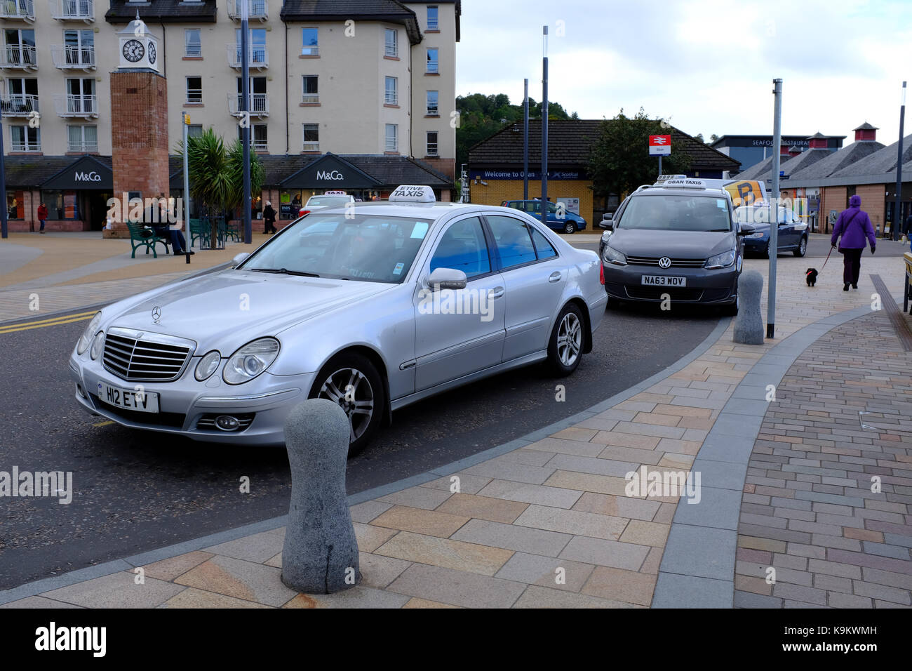 Taxi in Oban - Scotland UK Stock Photo - Alamy