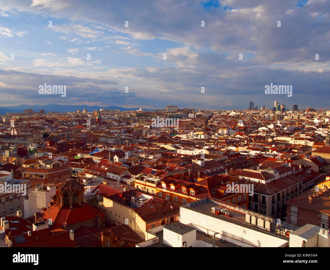 Skyscrapers aerial madrid hi-res stock photography and images - Alamy