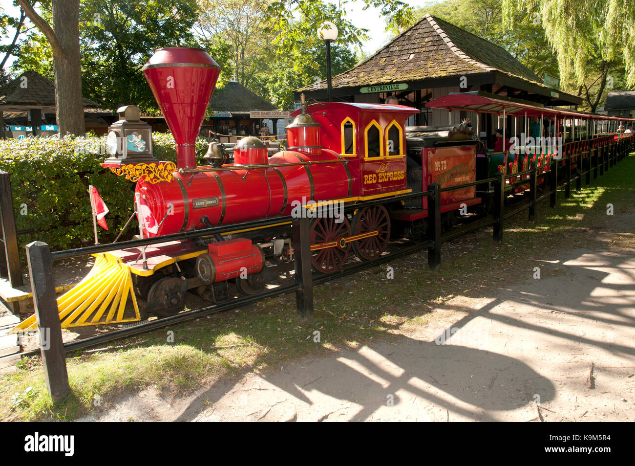 Miniature railway at Centreville Amusement Park, Toronto Islands ...