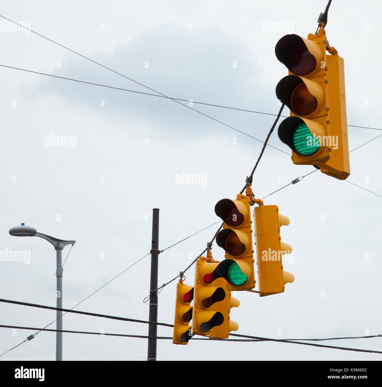 Traffic lights on green, Cleveland, Ohio, USA Stock Photo - Alamy