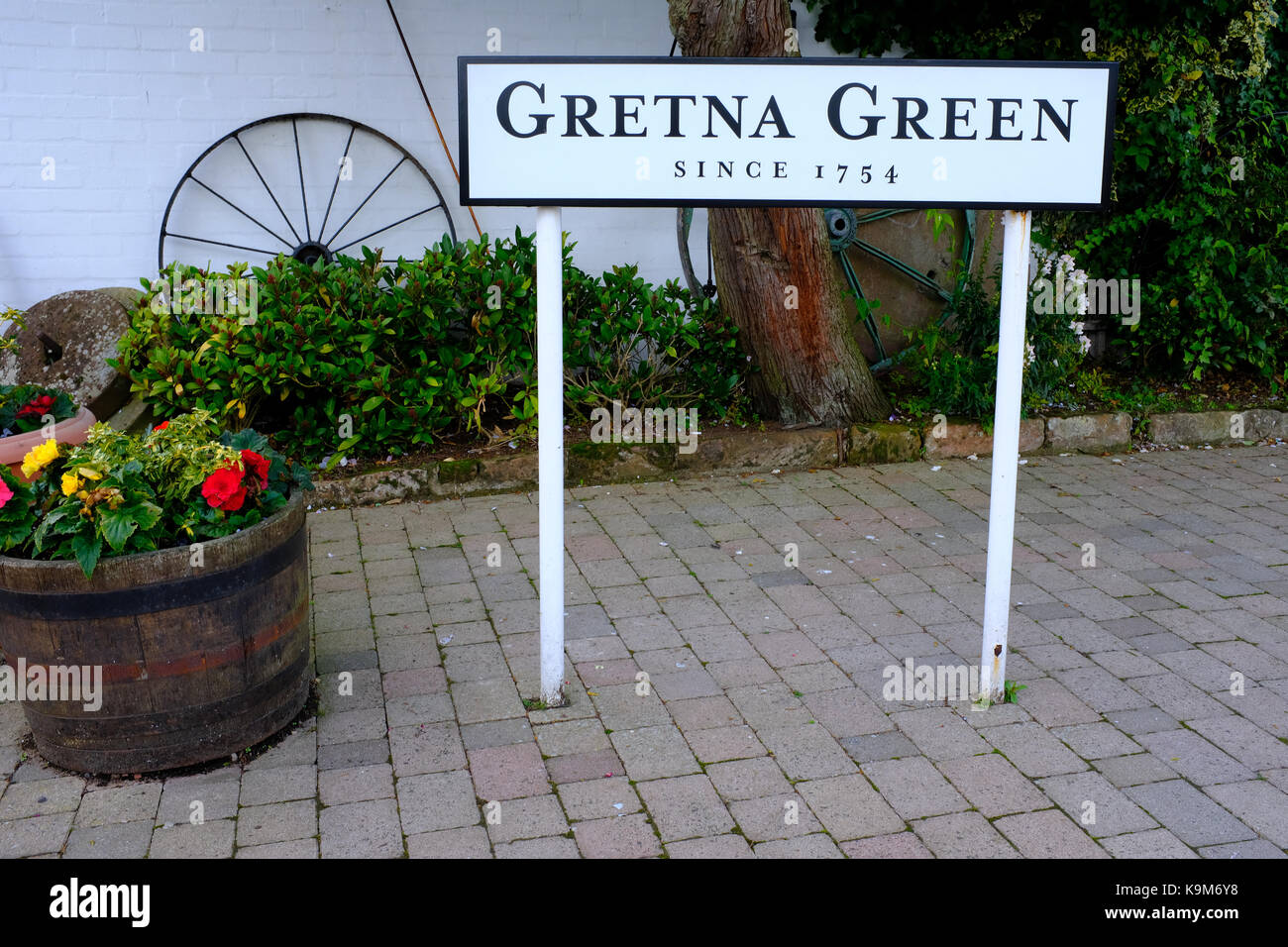 Gretna Green sign post - Scotland Stock Photo - Alamy
