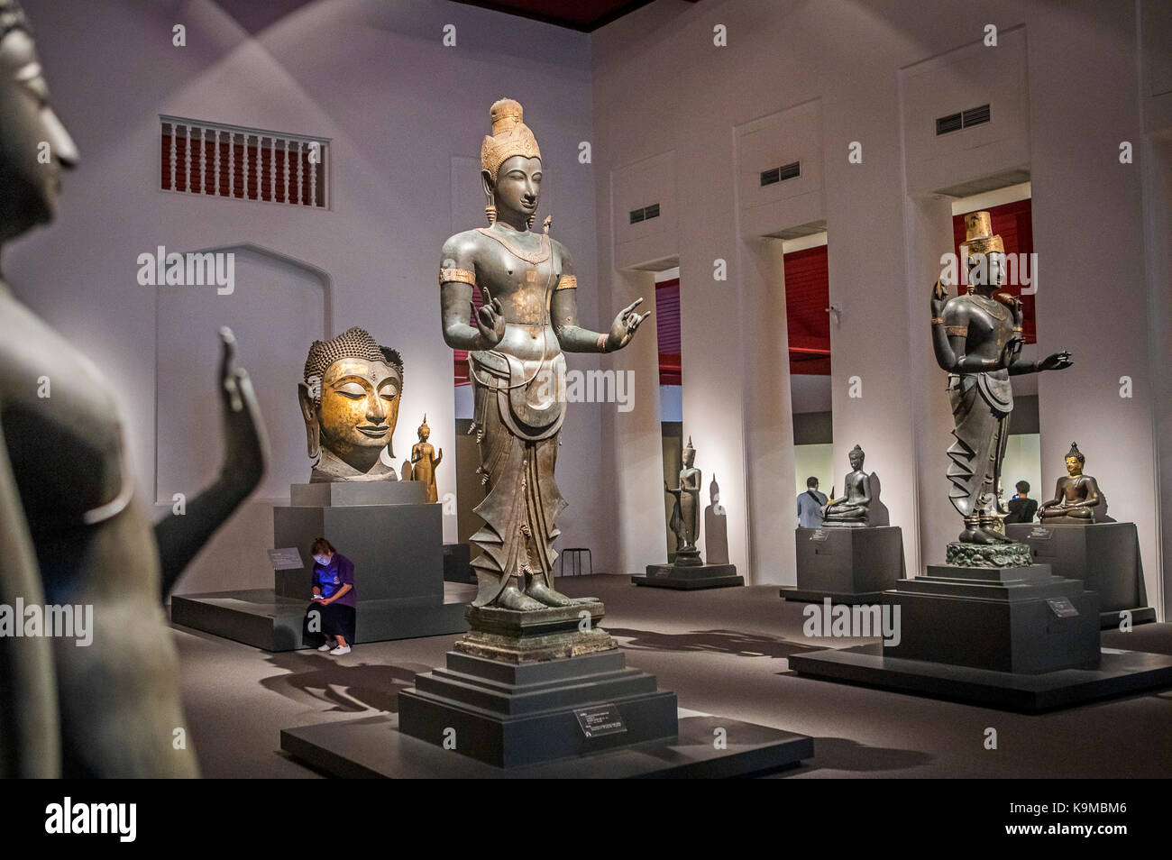 Woman, visitor, tourist, buddha, sculpture,statue,The National Museum ...