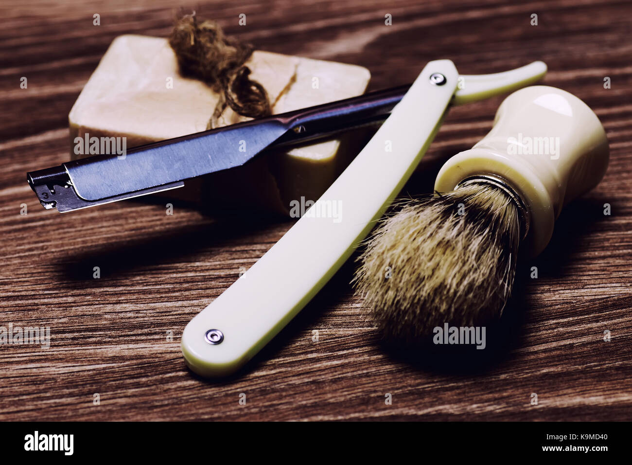 razor sharp soap brush retro Stock Photo - Alamy