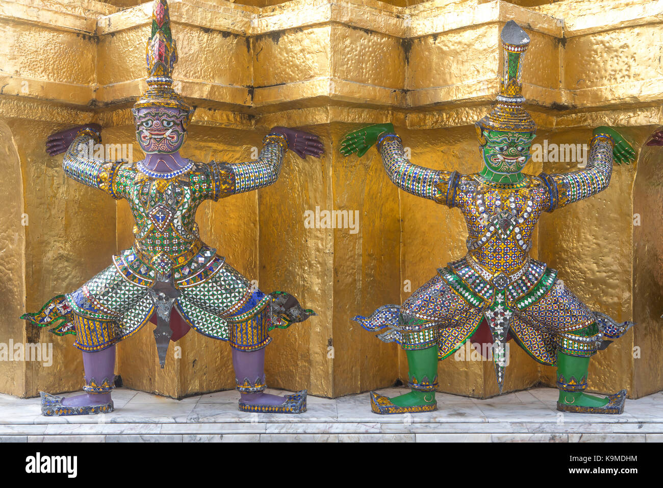 Golden Kinnara Statues High Resolution Stock Photography and Images - Alamy