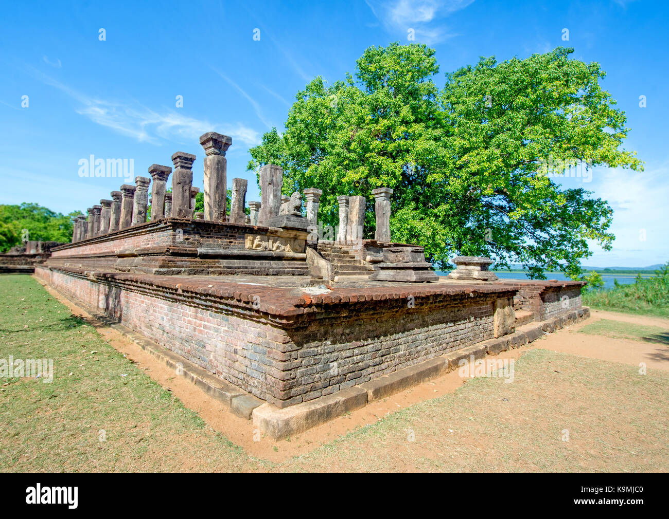 Ancient Ruins Of Polonnaruwa, Sri Lanka Stock Photo - Alamy
