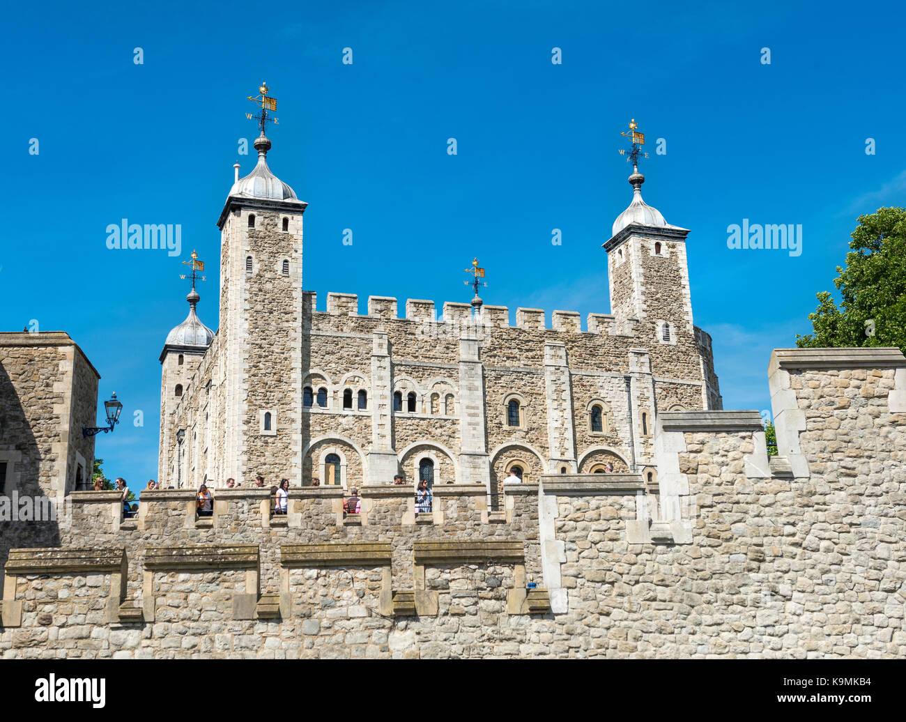 England tower london travel hi-res stock photography and images - Alamy