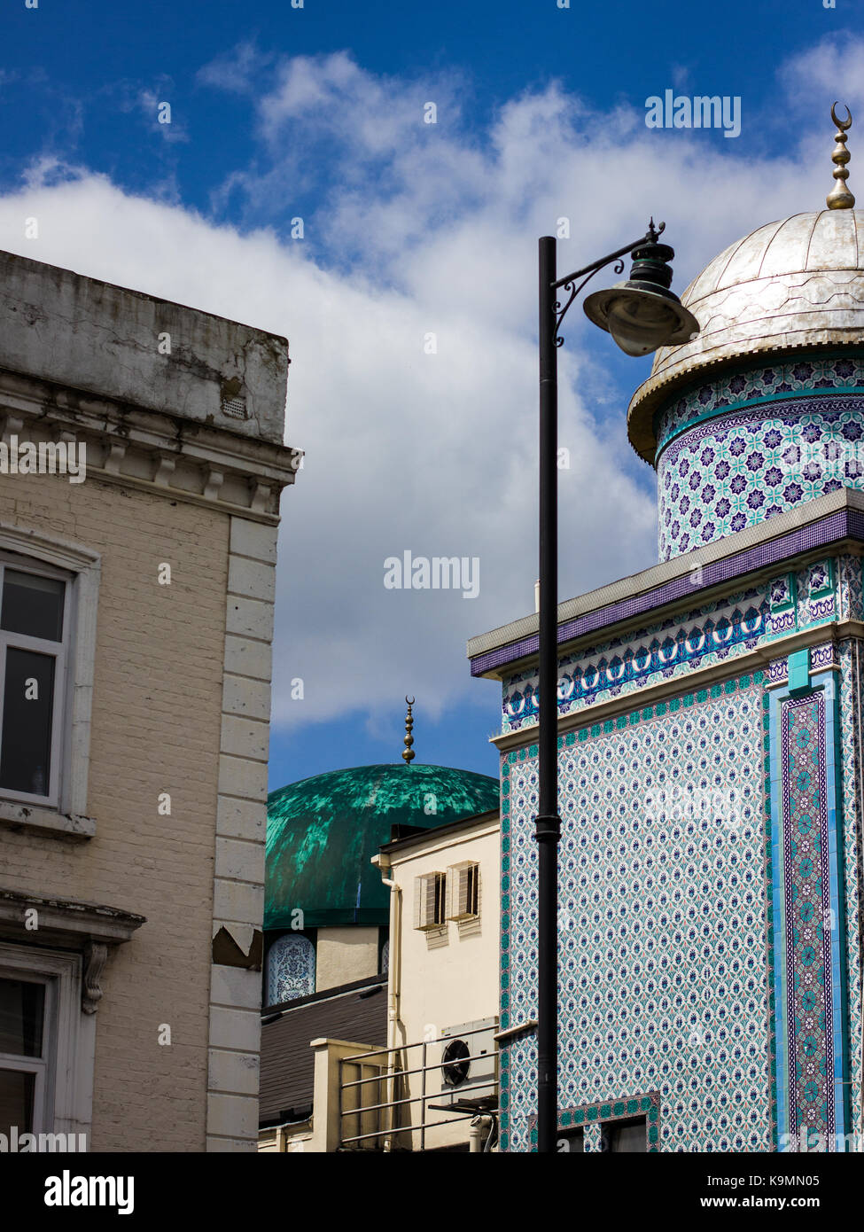 Sulemaniye Mosque glistens on Kingsland Road, Dalston, East London ...