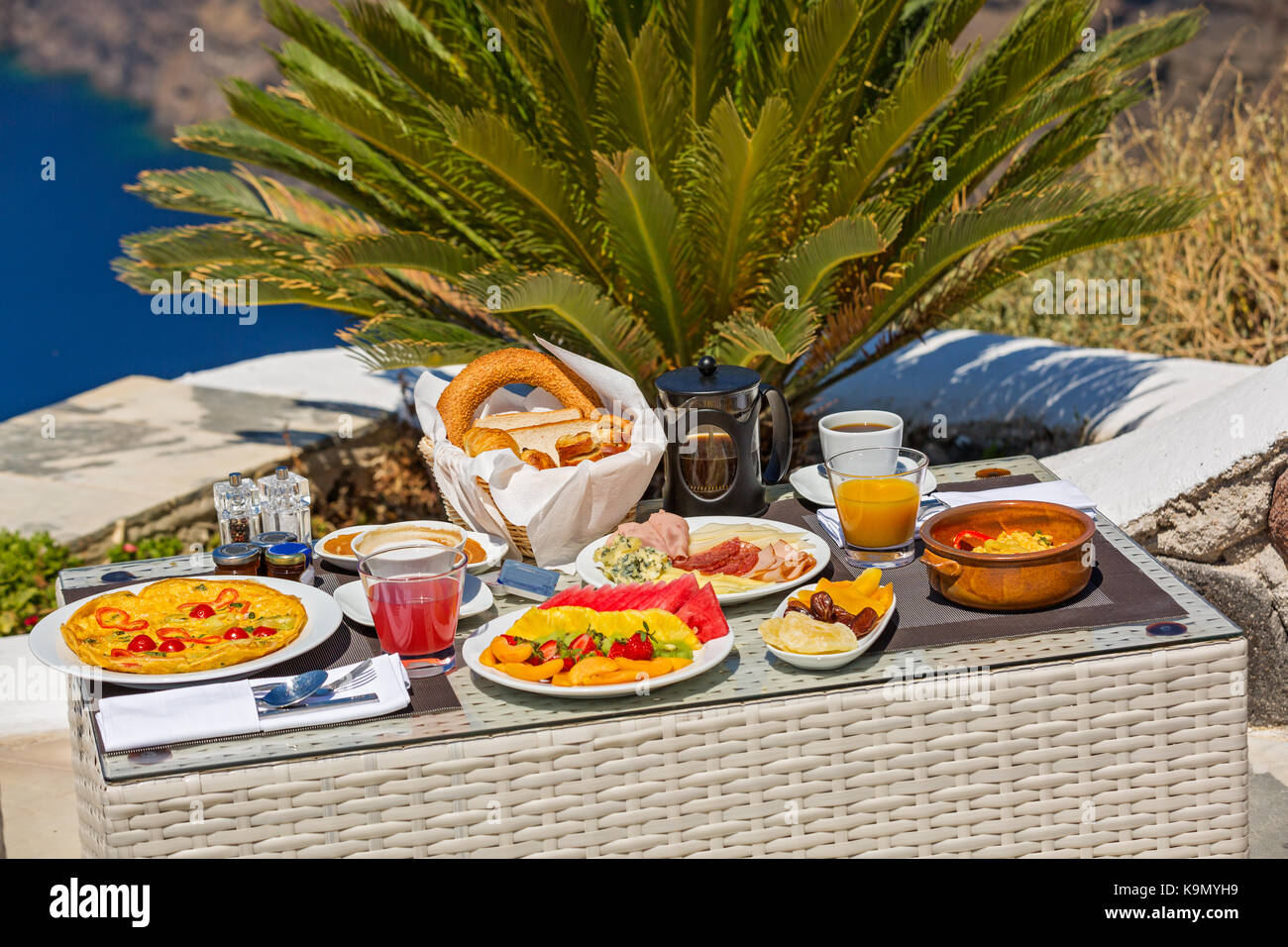 Romantic Breakfast for two on the seashore Stock Photo - Alamy