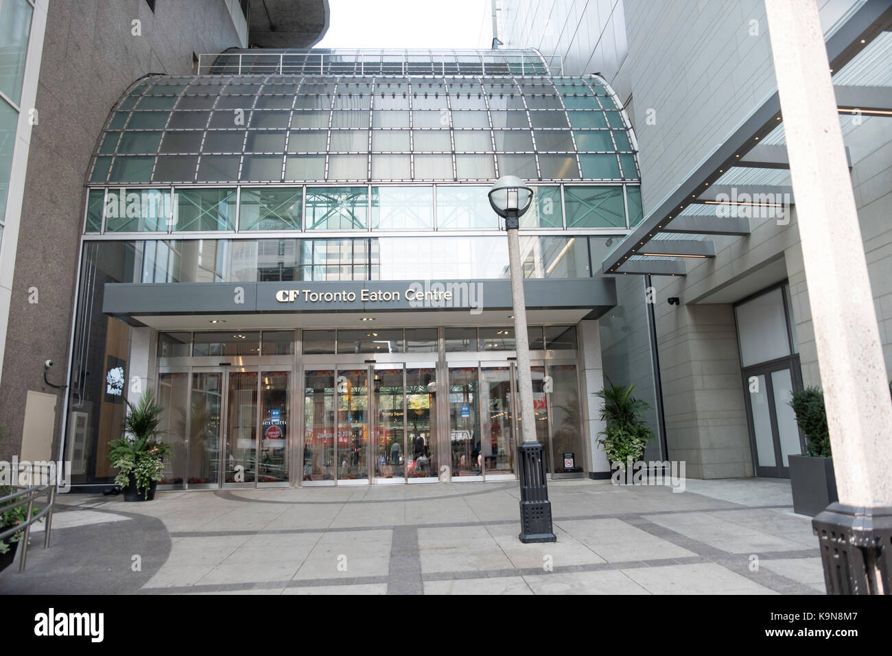 Eaton centre toronto hi-res stock photography and images - Alamy