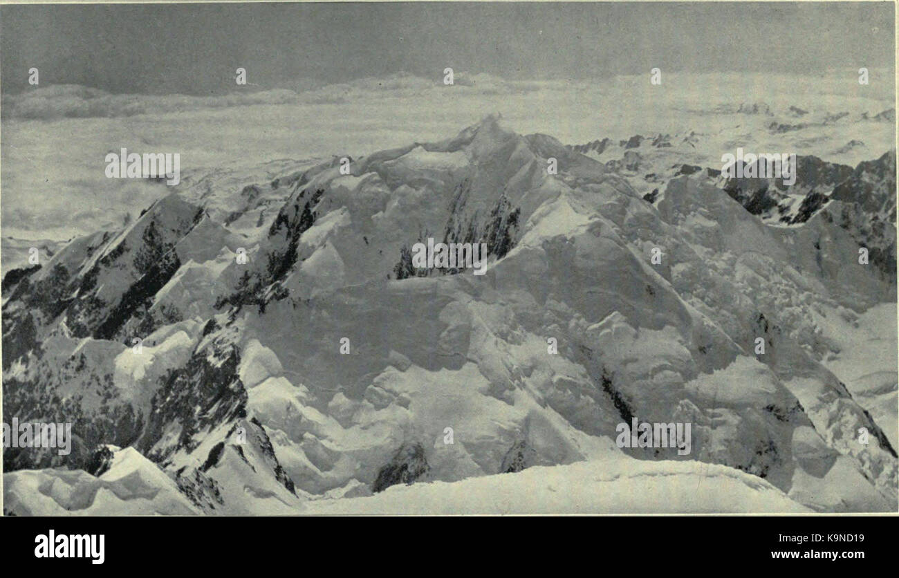 The first ascent mount cook hi-res stock photography and images - Alamy