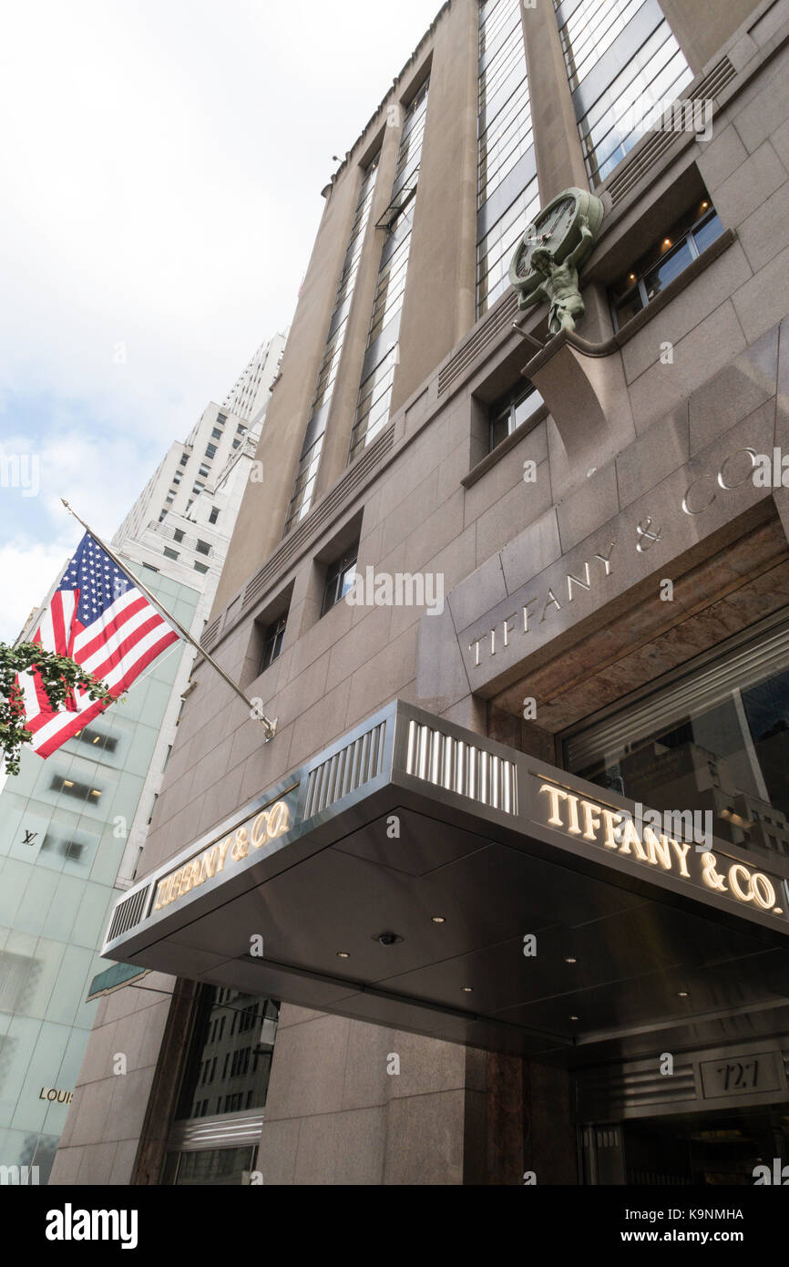 Tiffany & Co., Fifth Avenue, Midtown Manhattan, New York City, USA ...