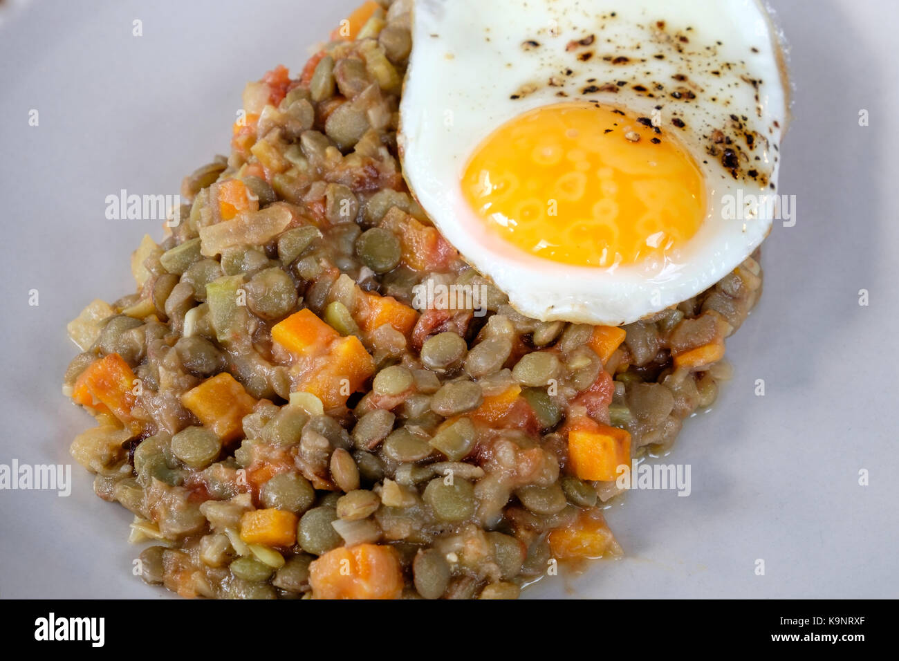 Fried lentils hi-res stock photography and images - Alamy