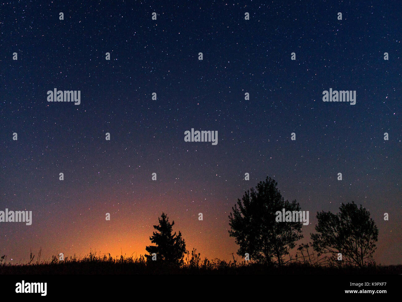Starry night sky hi-res stock photography and images - Alamy