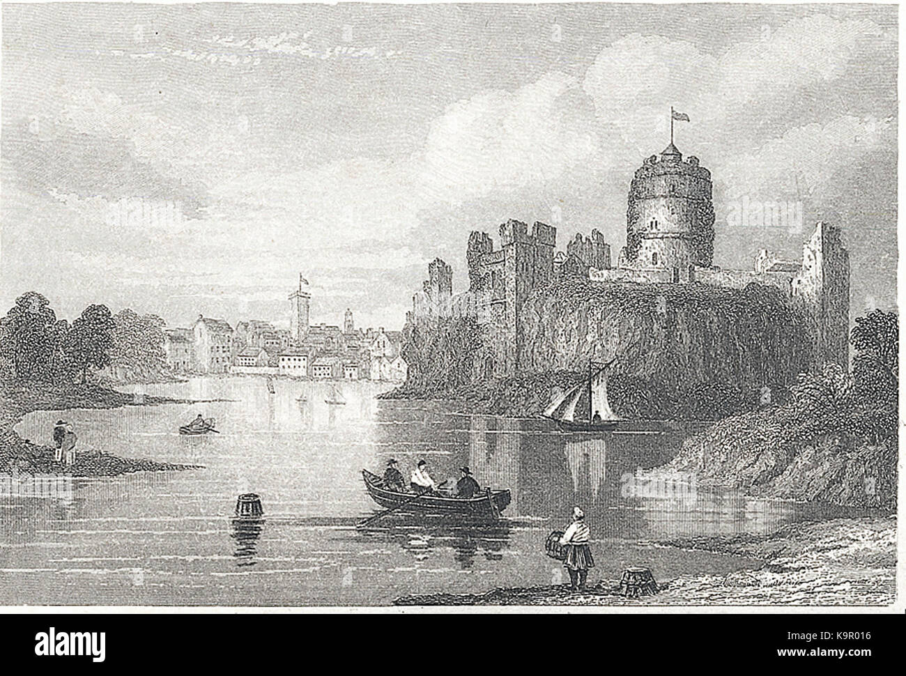 Pembroke castle drawing hi-res stock photography and images - Alamy