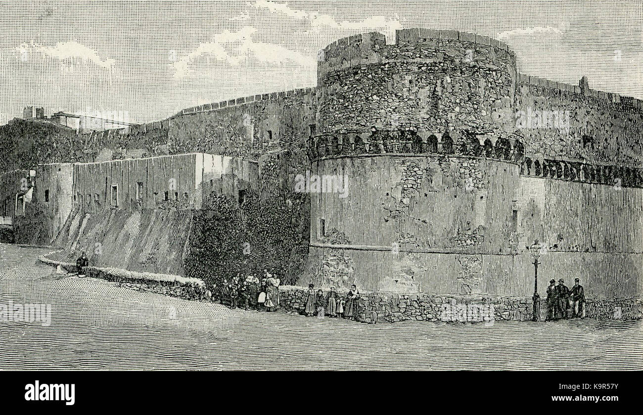 Reggio Calabria il castello Stock Photo - Alamy