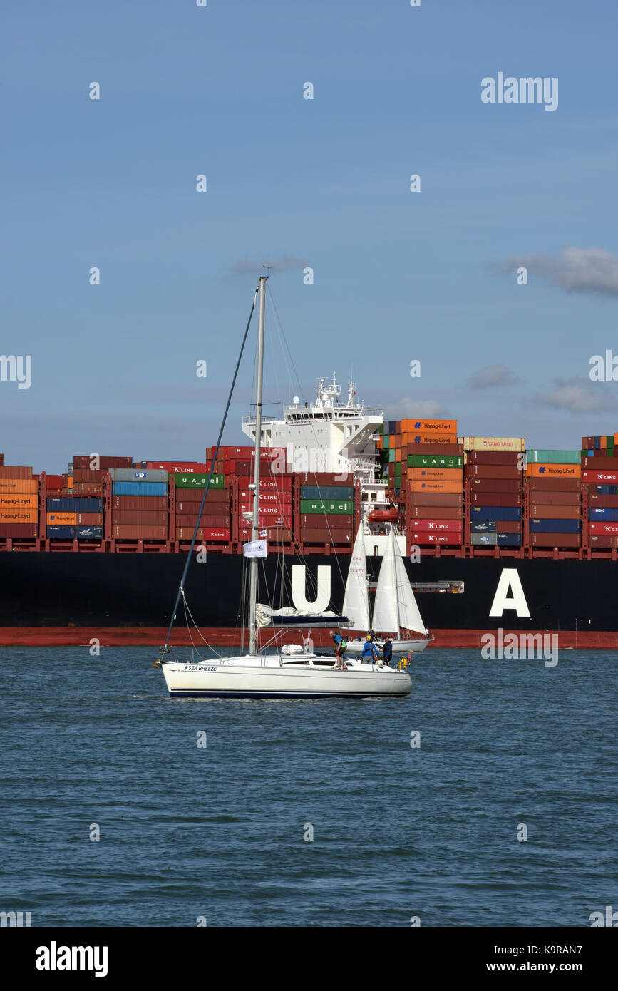 Uasc containers hi-res stock photography and images - Alamy