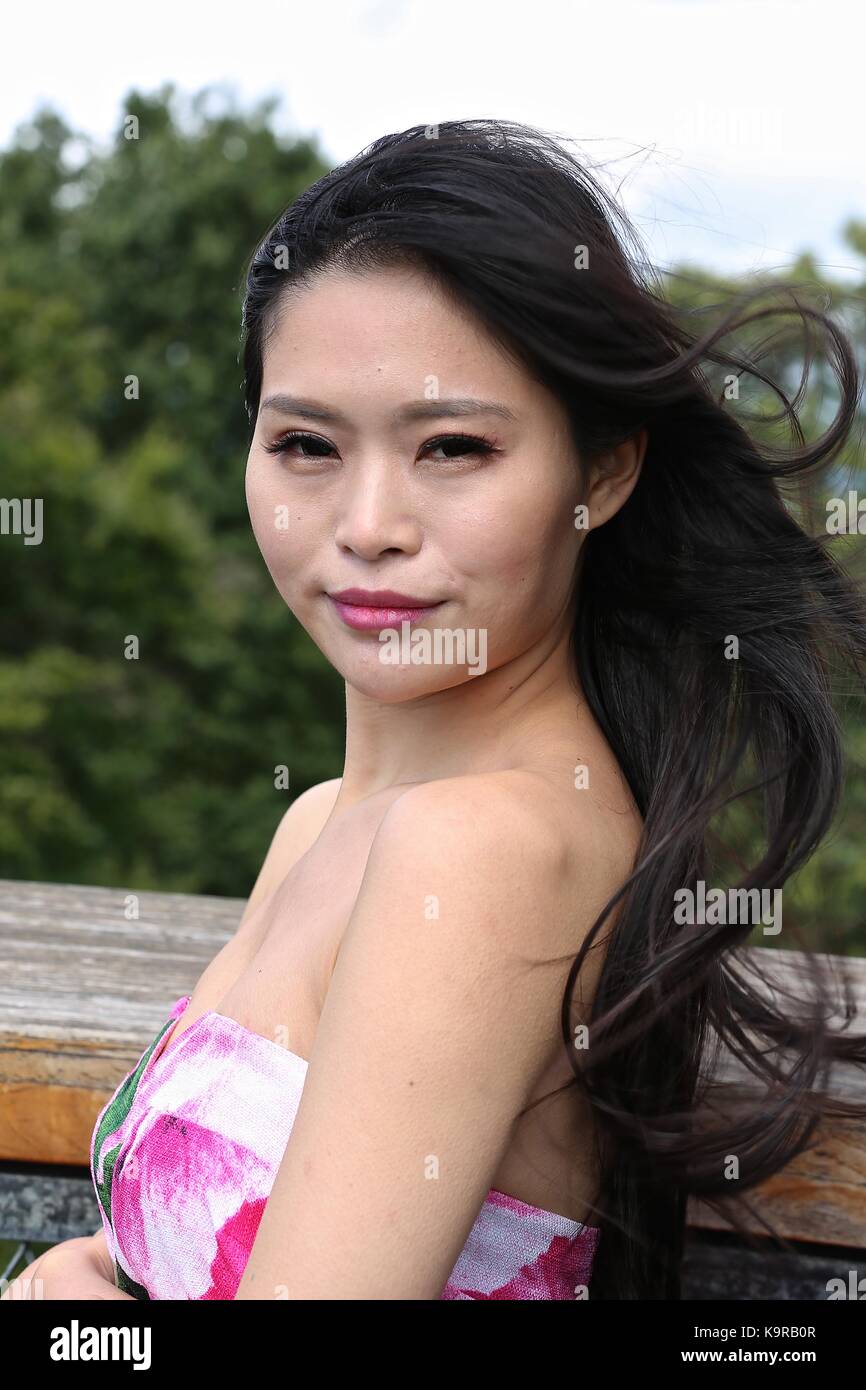 Chinese Model Stock Photo - Alamy